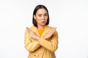 Apa Itu Layoff? Arti, Dampak, & Perbedaanya dengan PHK - KantorKu